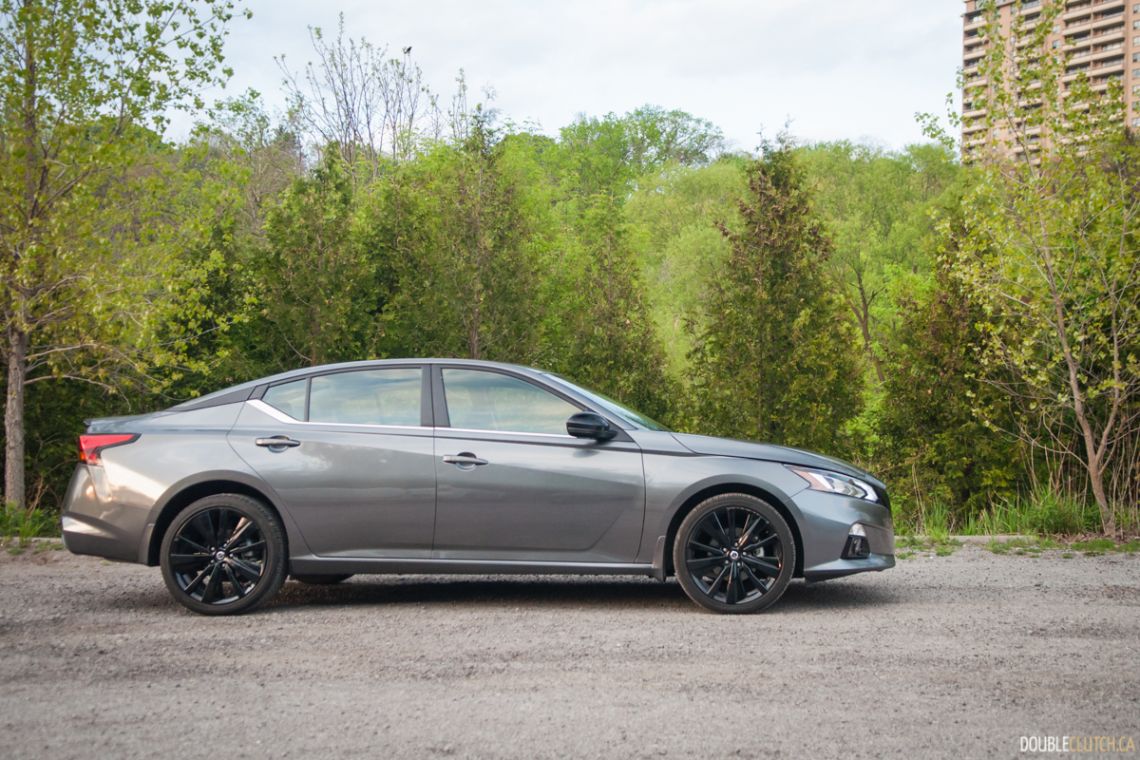 2022 Nissan Altima Midnight Edition - DoubleClutch.ca