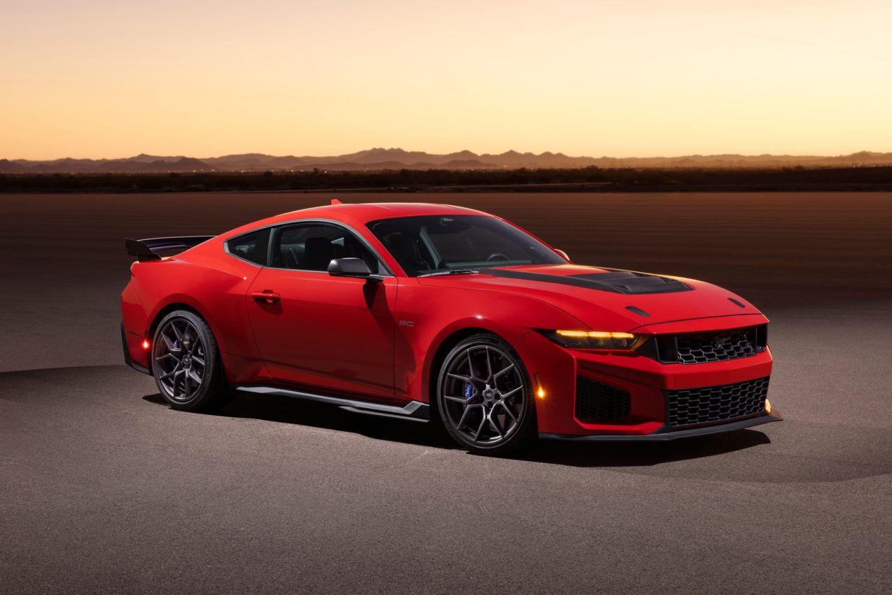 Ford Mustang Dark Horse SC picks up where the GT500 left off ...